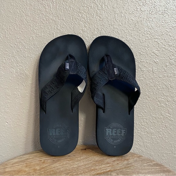 Reef | Shoes | Reef Sandals Size Six Big Kids | Poshmark